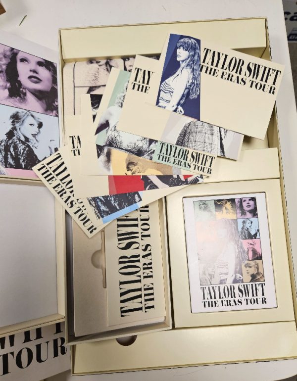 Taylor Swift - VIP package - Eras tour - Terre des Hommes Webshop